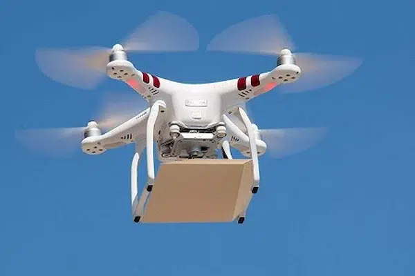 How Much Weight Can A Drone Carry? - DroidMen