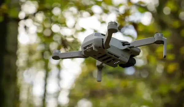 Mini Drones - 10 Best Mini Drones - DroidMen